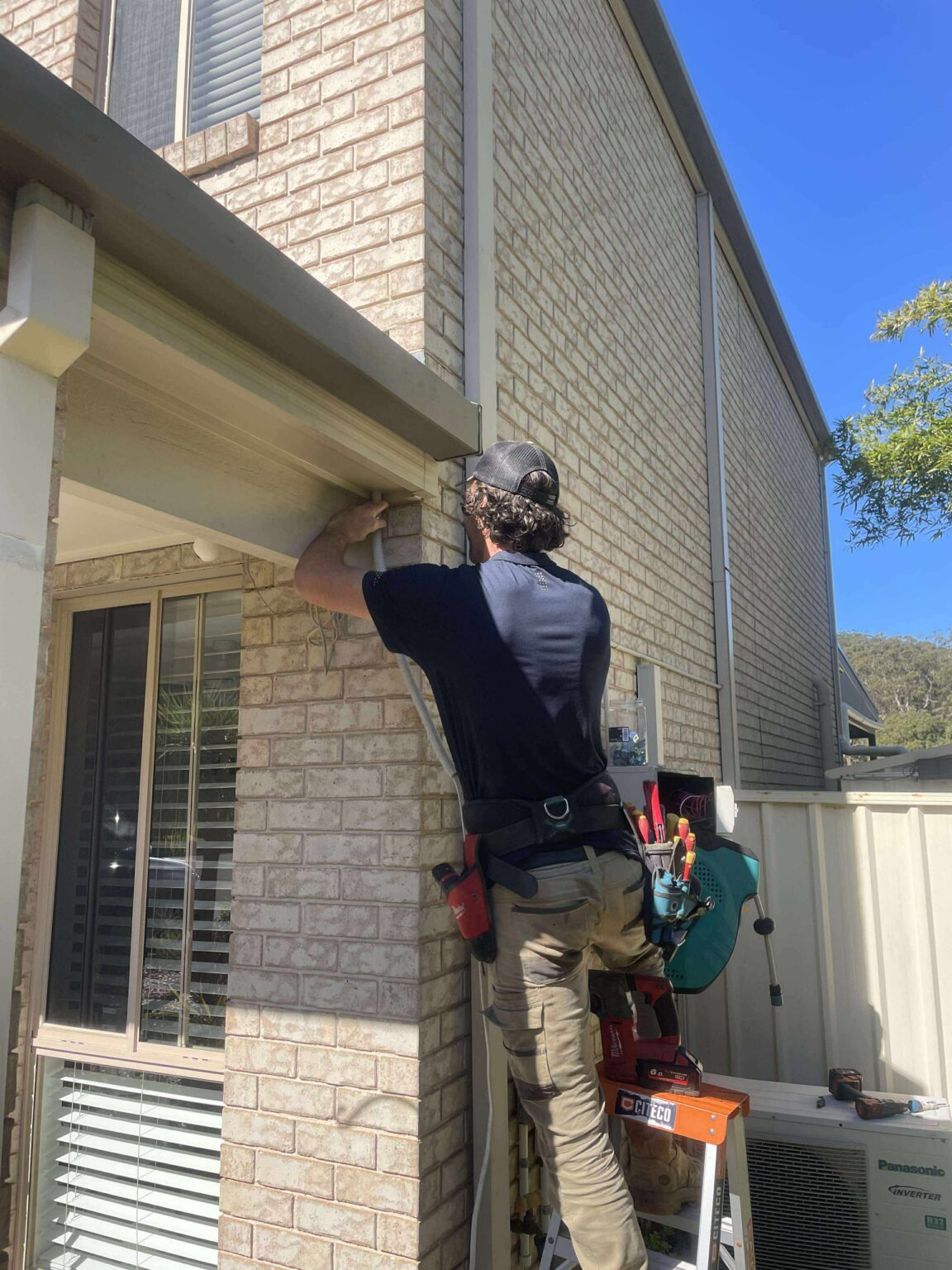 Pool Electrician - Heat Pump Installation | NCS Pool Heating